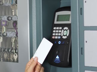 Why Electronic Key Management is Critical for Fleet Managers